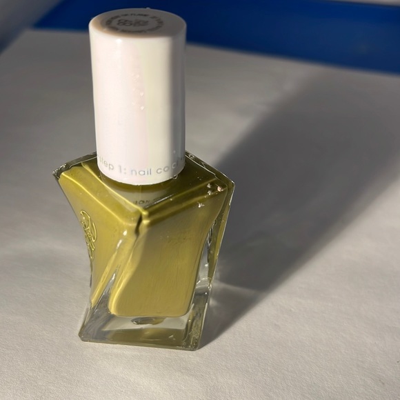 Essie | Makeup | Essie Gel Couture Longlasting Nail Polish Olive Green ...